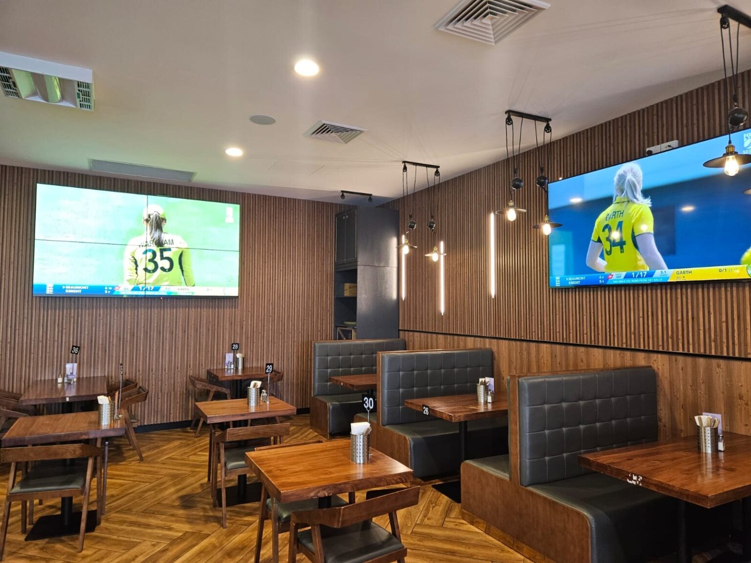 Gallery-Ascot - Aussie Ribs